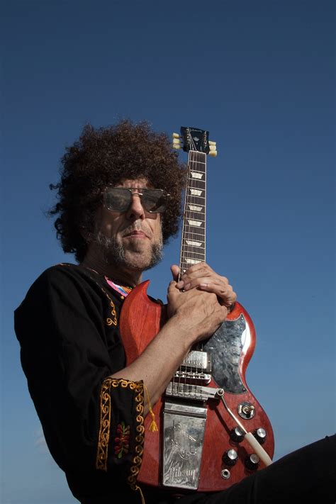 Carca El Músico Increíble Entre Un Homenaje A Spinetta El último