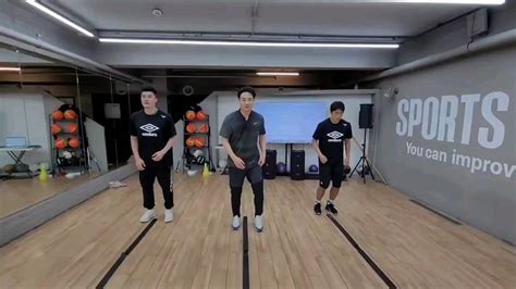 Repost Jkrhythmtr • • • • • • 성남fc 프로 축구단 남궁웅 코치님께서 디퓨져 교육 과정을 듣고 선수분들과 함께 센터에 방문하셔서 트레이닝을