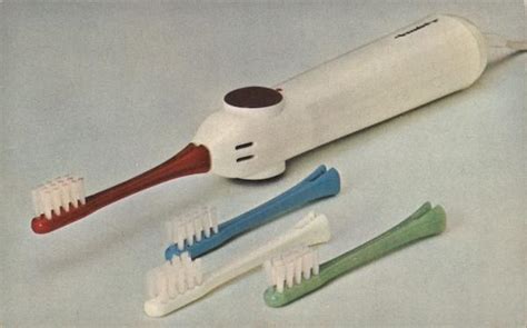 Broxodent Automatic Action Electric Toothbrush Modern 1970s To