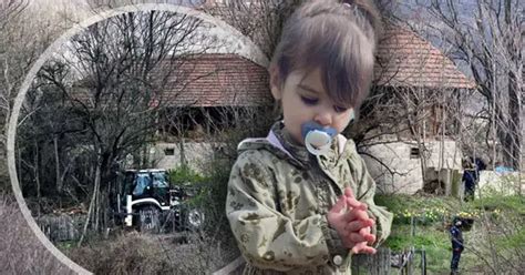 Прадедото на малата Данка Не знам дали мојата Ивана е добра мајка За Се