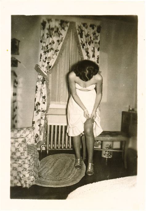Seduction 50 Hilarious Vintage Photographs Of Women From The 1930s And