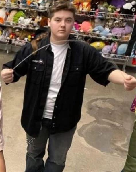 Sirry Thr Quality Js So Ass I Was Exhausted In This Pic But Is It Gay Enough R