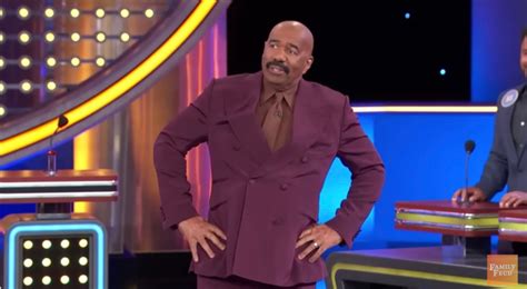 Steve Harvey goes wild and starts screaming after player shares NSFW ...