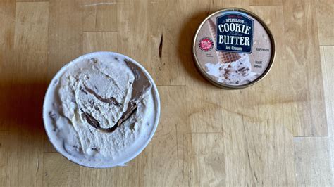 Trader Joes Cookie Butter Ice Cream Belongs In Your Shopping Cart