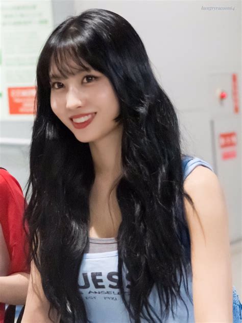 190827 Momo R Twice