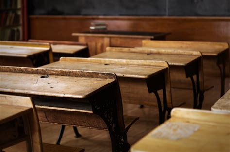 From The Beatles To U2 Sleep On An Operatic Scale With Irish Hotels Steeped In Music History