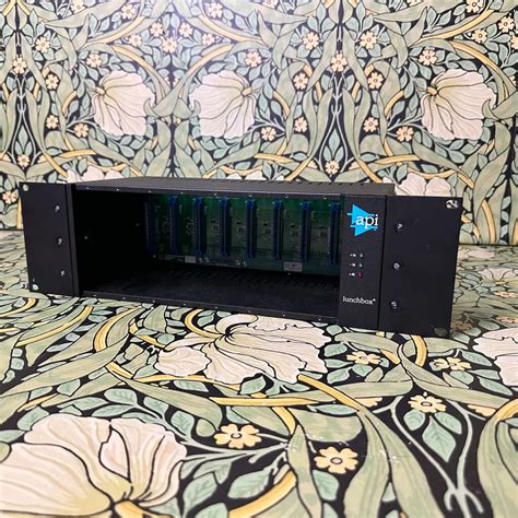 8 Slot Lunchbox API Audio 8 Slot Lunchbox Audiofanzine