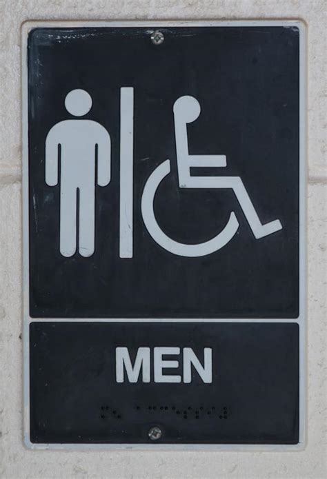 Dad Attacked For Bringing Daughter Into Walmart Mens Room