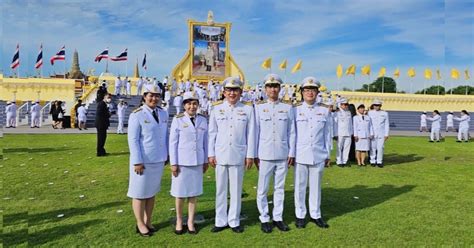 ดร สุทัศน์ ร่วมถวายสัตย์ปฏิญาณเป็นข้าราชการที่ดี เนื่องในวันเฉลิมพระชนมพรรษา ในหลวง ร 10