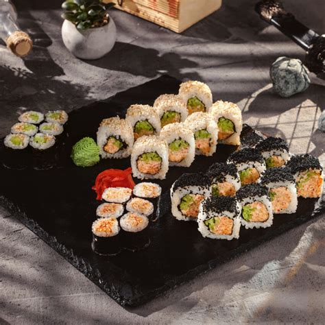 სუში სუში თბილისში Sushi Sushi Bar With Delivery Oishi Ge