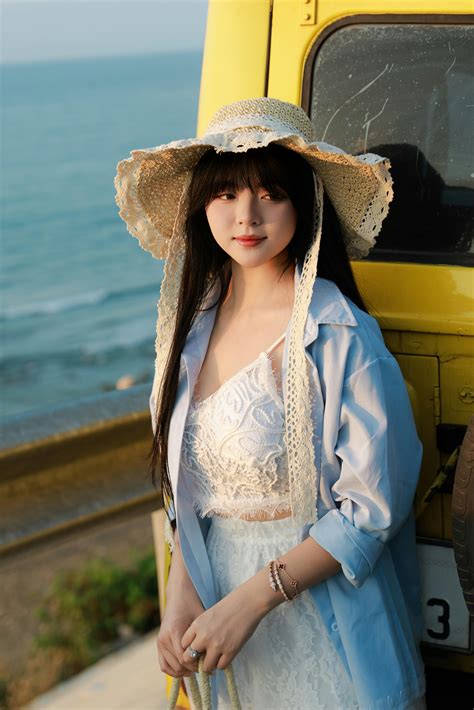 Cute18yearoldgirl Photos Download The Best Free Cute18yearold