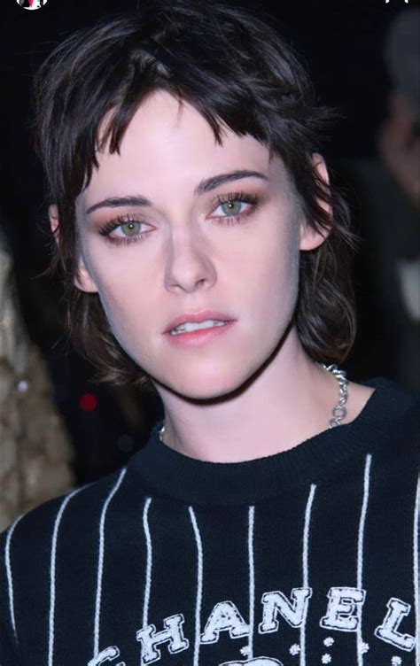 Kristen Stewart S Edgy New Haircut Is The Perfect Mix Between A Mullet