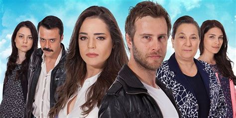 Kırgın Çiçekler Oyuncuları Kadrosu Gerçek İsimleri Cast Listesi