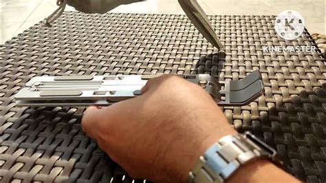 حامل لاب توب معدن بقواعد مطاطية Laptop Holder Youtube