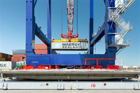 Liebherr Maritime Cranes On Linkedin Liebherr Containercranes Maritimecranes Shiptoshore