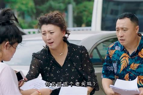 女孩为凑齐医药费，生活过的很艰辛，在最难过的时候遇到了善良的大叔 爱情 原创剪辑 女孩为凑齐医药费，生活过的很艰辛，在最难过的时候遇到了善良的大叔 爱情 原创剪辑 By Bella