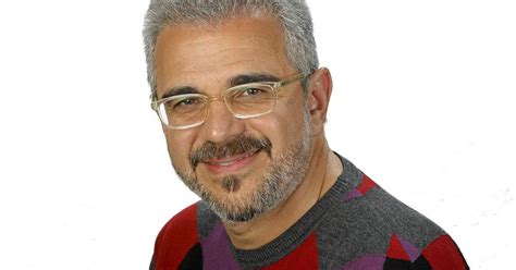 Guard Describes How 13 Boxes Were Moved