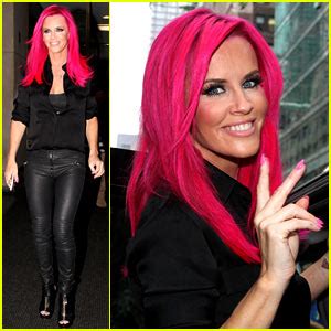Jenny Mccarthy Pink