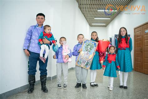 Увсчууд 🥰🥰🥰🥰🥰🥰 Эх үрсийн баярын мэнд хүргэе 👏👏 Үртэй бүхэн жаргаж 🤱🤱🤱 Үндэстэй бүхэн цэцэглэх