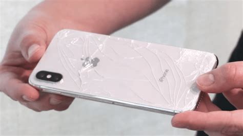 Zamena zadnjeg stakla (ledja) na iPhone 8, iPhone 8 plus, iPhone X