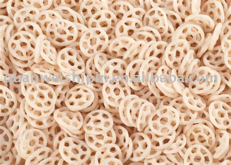 White Wheel Shape Snack Pellets Wheel Shape China Quanwei Price Supplier 21food