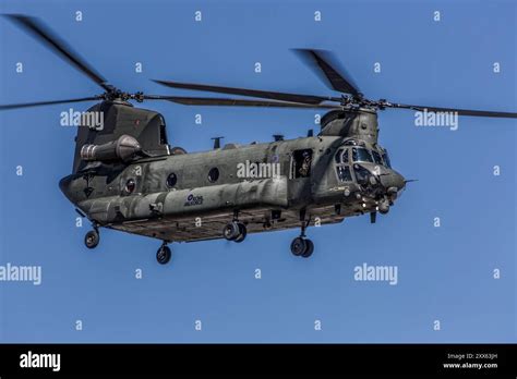 Boeing Vertol CH Chinook Flying At RIAT Fairford Airshow Stock Photo Alamy
