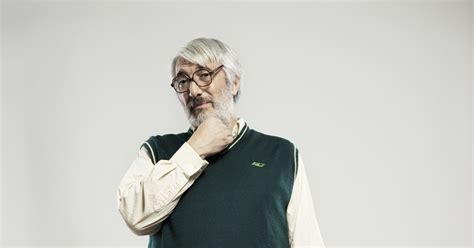 Catalin Catoiu “tinel Traieste Inconjurat De Atatea Femei Frumoase Si