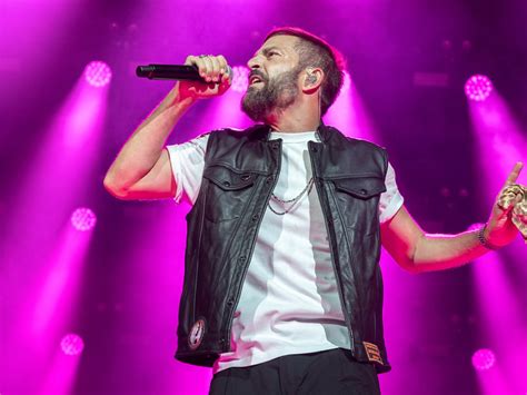 Schweizer Rapper Bligg Und Seine Partnerin Fabienne Sind Verlobt Swi Swissinfo Ch