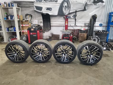 Шины летние Goodyear 275/40 R20, литые диски 9Jx20 ET30 5x112 на Audi ...