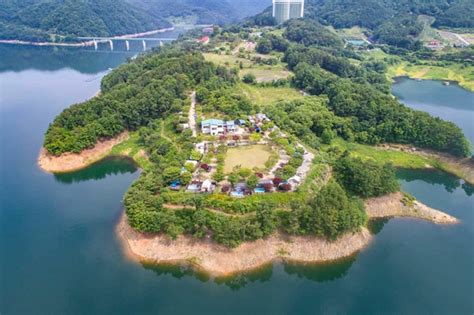 충주호 캠핑월드 호수뷰 글램핑 오토캠핑장 둘러보기 요금 가는길 글램핑펜션 레츠트립