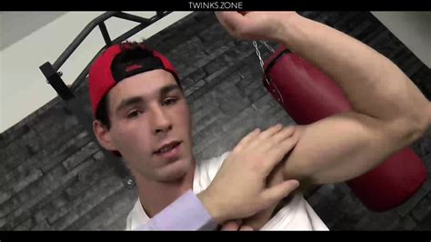 Muscle Flexing Massage Handjob Jakub Smolik Eporner