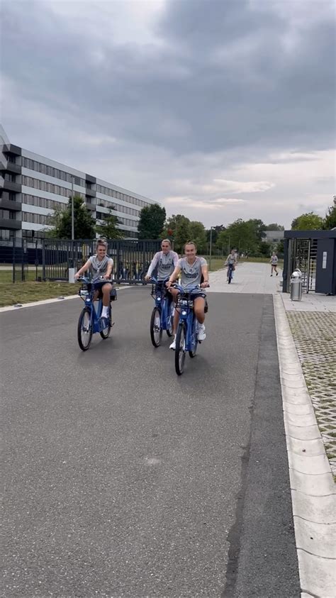 Unknownwoso — A Bunch Of Cute Dorks