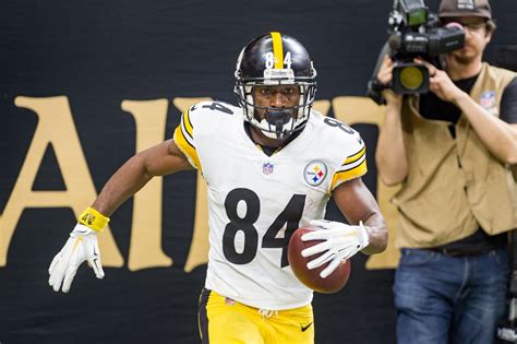Antonio Brown Makes Feelings Clear On Ben Roethlisbergers Character