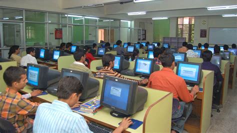 Characteristic Analysis Of Queue Theory In Wi Fi Applications Using