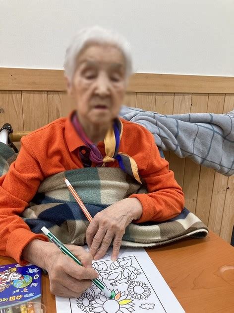 03월 28일 색칠놀이 상쾌한요양원