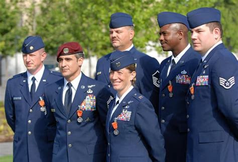 Us Air Force Enlisted Dress Uniform