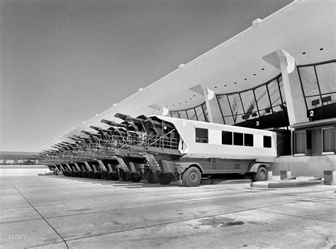 Why Fly Washington Dulles International