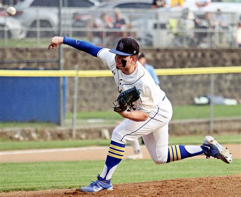 Logan Wins Game One Of Class Aa Region 4 Championship Series 2 1 Over