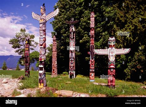 First Nations Stanley Park Thunderbird Vancouver Totem Pole Totem Poles