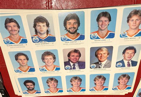 1982 83 Edmonton Oilers Red Rooster Gretzky Messier Fuhr Coffey Nm Mt