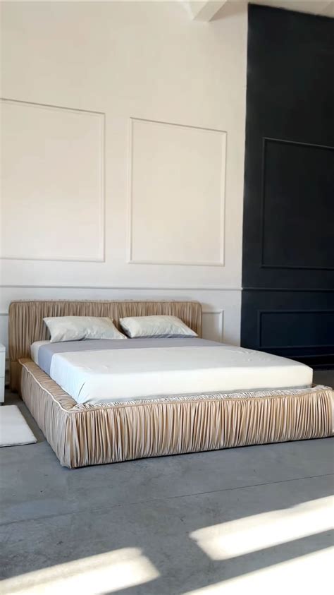 ЛІЖКО ДИВАН ПУФ КРІСЛО БЕНКЕТКА ДИТЯЧІ МЕБЛІ Неймовірне ліжко Olano із заокругленими