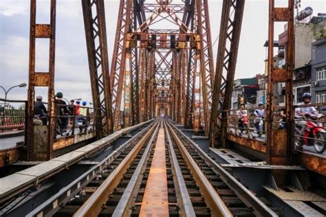 From Delhi Meerut Rrts To Kashmir Train Routes Indian Infrastructure Projects To Look Forward