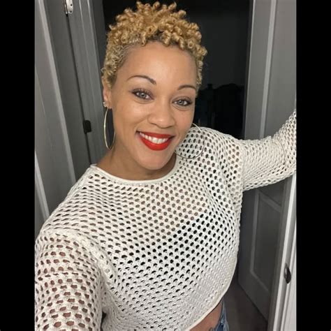 Candidly Can • Threads Say More