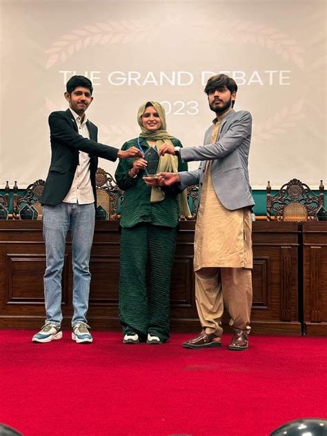 Hina Fatima Posted On Linkedin