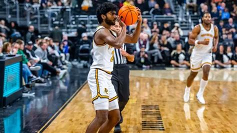 Nilavan Daniels Mens Basketball Providence College Athletics