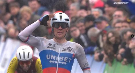 Cholet Agglo Tour 2025 Lukas Kubis Devant Benjamin Thomas Totalvelo