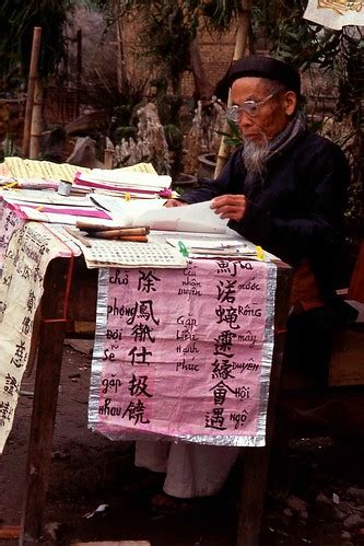 Scribe Perfume Pagoda Chua Huong Vietnam Scribe At Boa Flickr