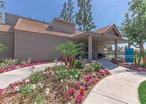 Oasis Townhomes 25590 Prospect Ave Loma Linda Ca 92354 Redfin
