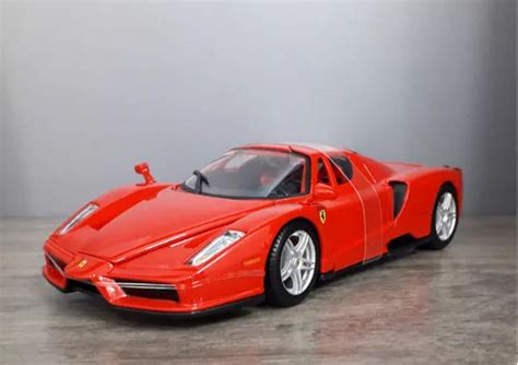 Carro Clásico De Colección Ferrari Enzo Escala 124 Envío Gratis