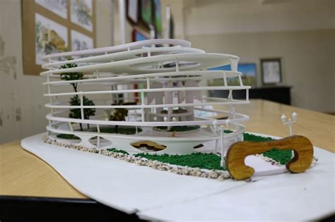 ДИЗАЙН ТЕХНОЛОГИЙН БАГШ НАРЫН БҮТЭЭЛИЙН ҮЗЭСГЭЛЭНД 35 БАГШИЙН 200 ГАРУЙ БҮТЭЭЛ ДЭЛГЭГДЛЭЭ